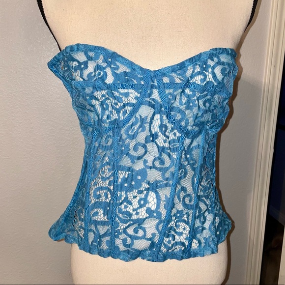 PrettyLittleThing | Tops | Plt Lace Corset Top | Poshmark